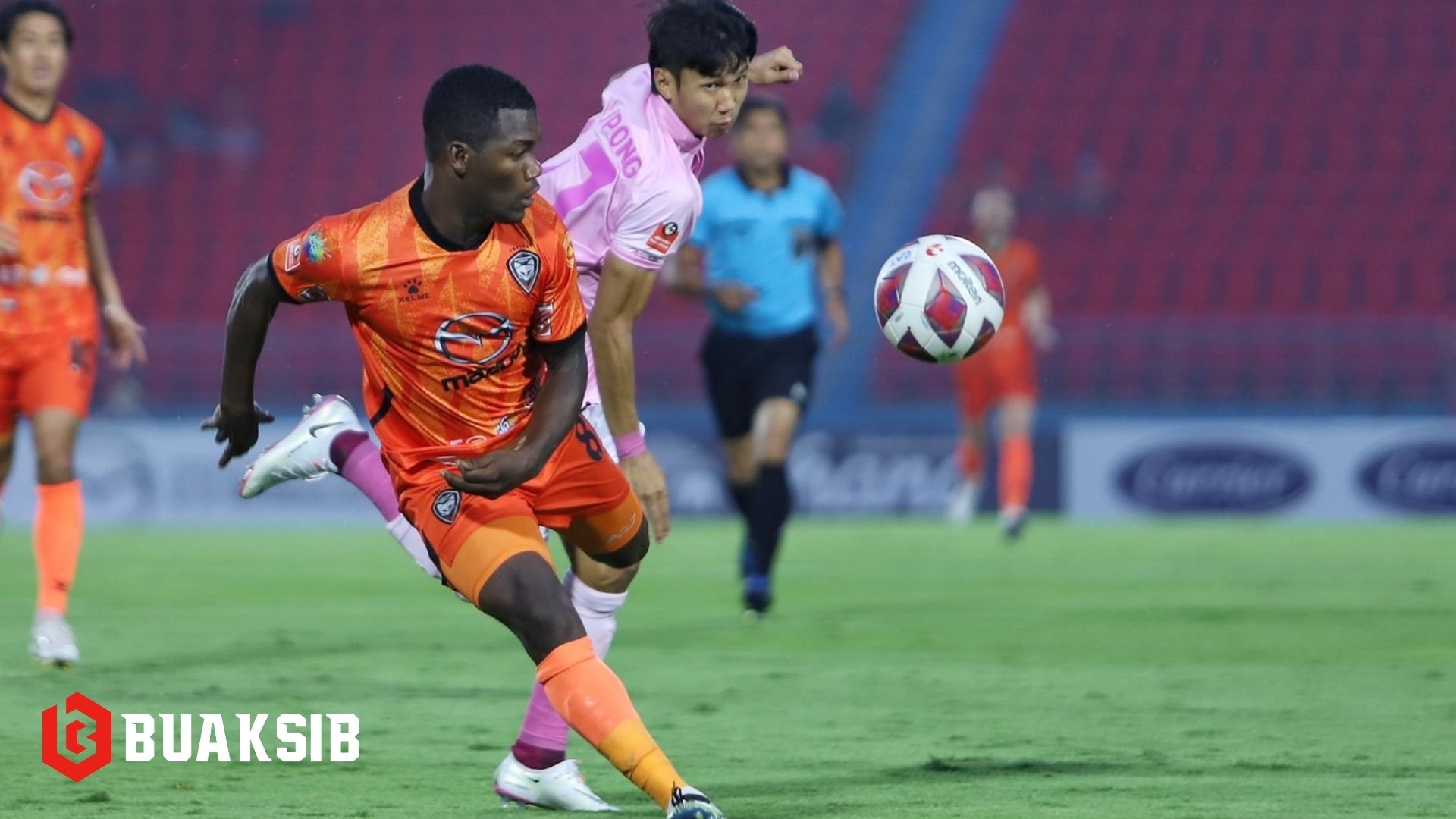 โคราชพ่ายสามเกมติด! ขอนแก่น ได้เมโล่ ช่วยบุกทุบ 2-1