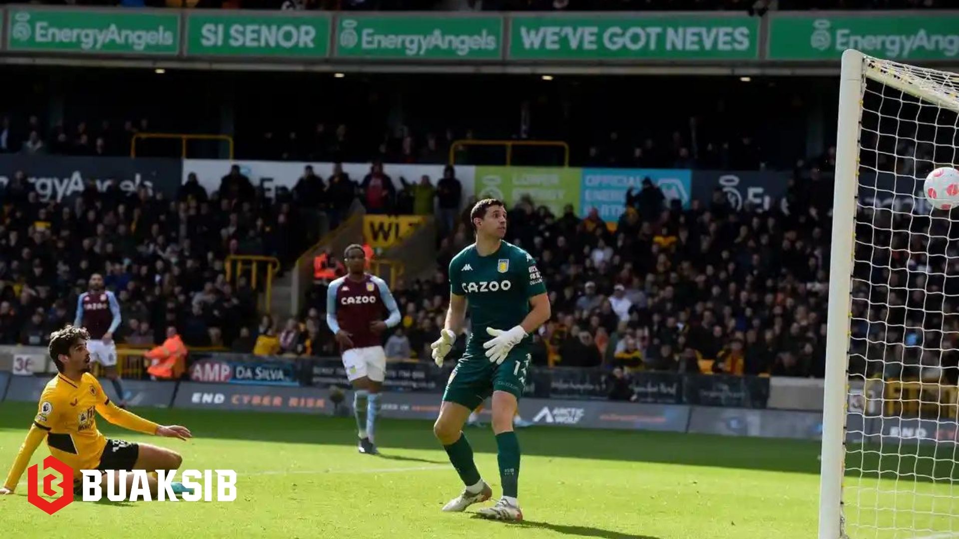 วิลล่าหลังยุ่ย บุกโดน วูล์ฟ สอย 2-1