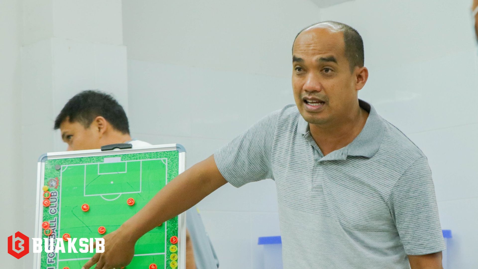 "สถาพร วาจาขำ" อัดผู้ตัดสินมีส่วนพังเกม สุพรรณฯ นัดเยือนราชประชา