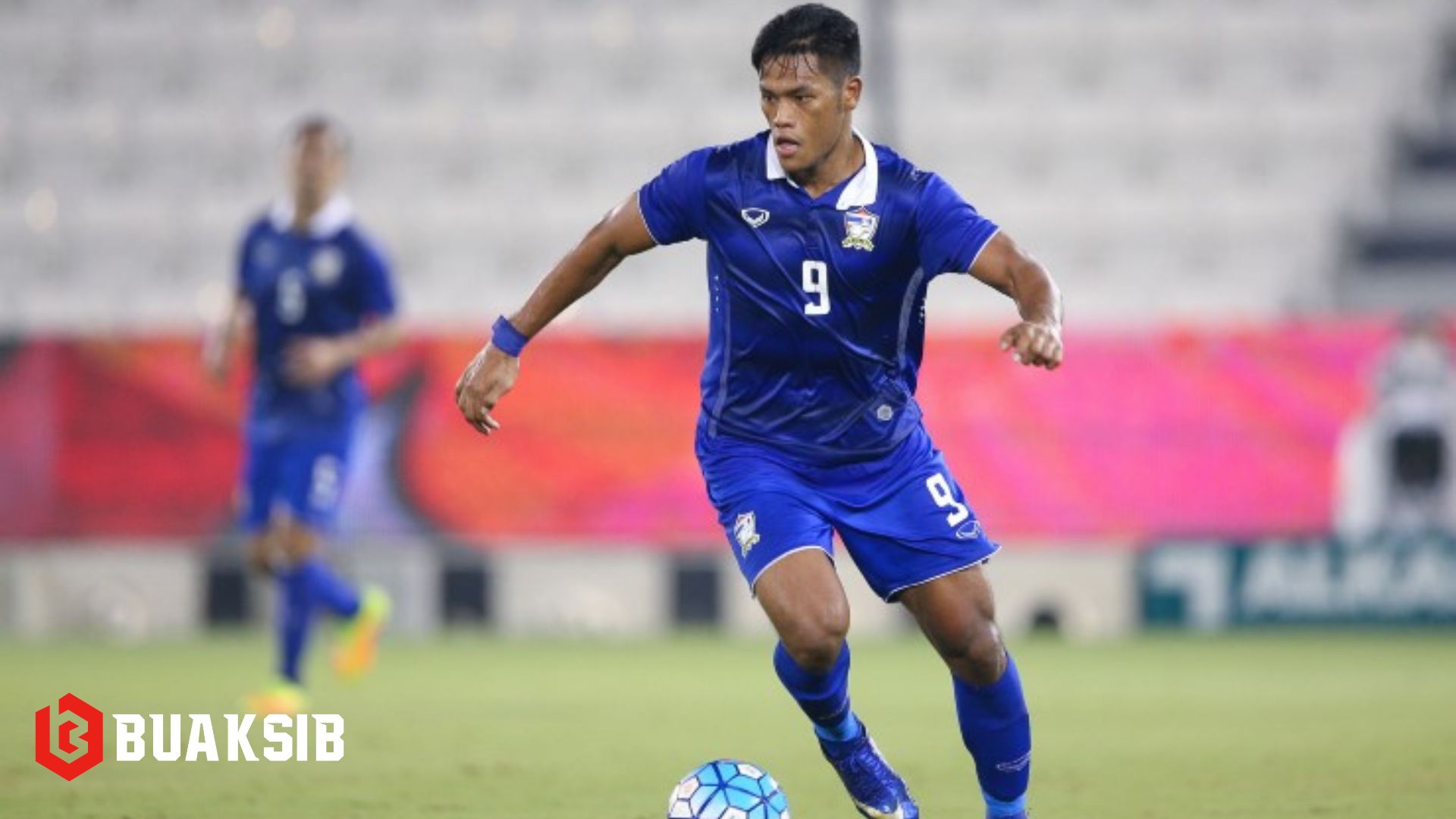 บีจี เลือกไม่ต่อสัญญา "สิโรจน์ ฉัตรทอง" ปล่อยนักเตะหาทีมใหม่