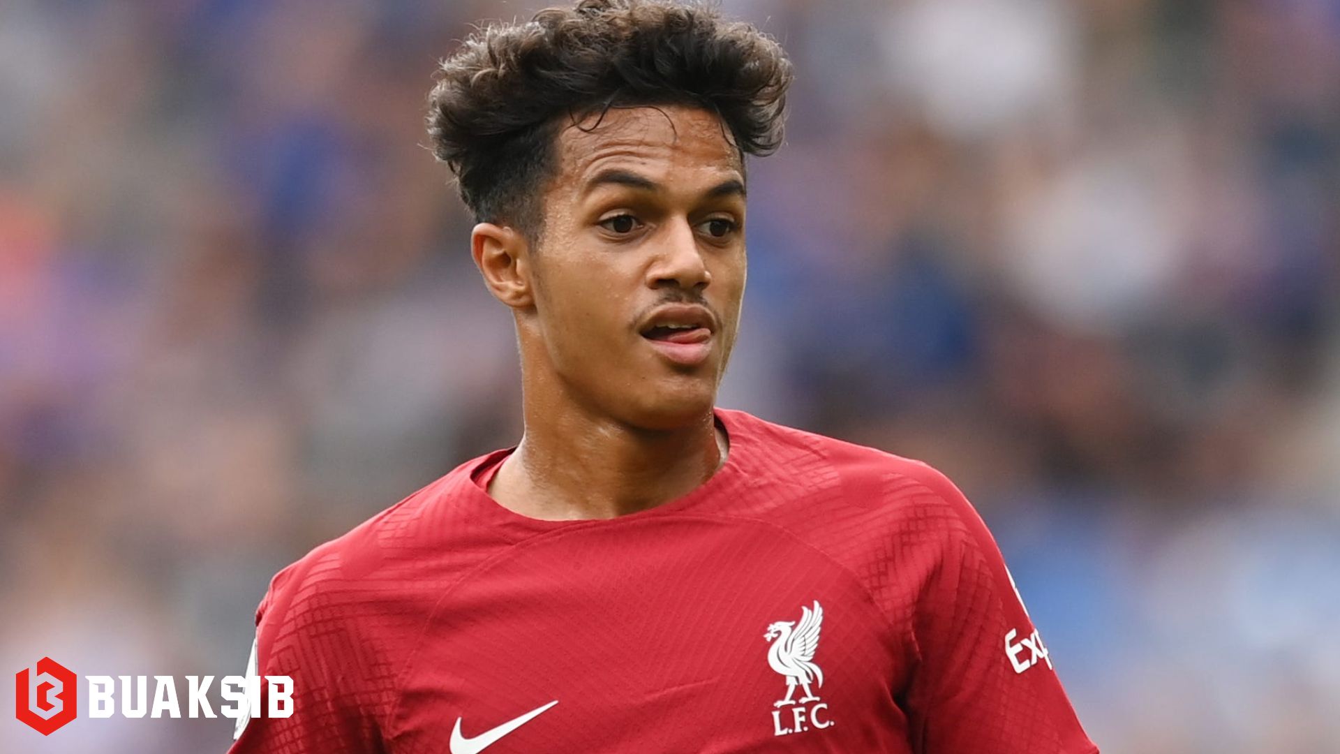 ค้อน ยื่นข้อเสนอขอยืม "ฟาบิโอ คาร์วัลโญ" - Buaksib