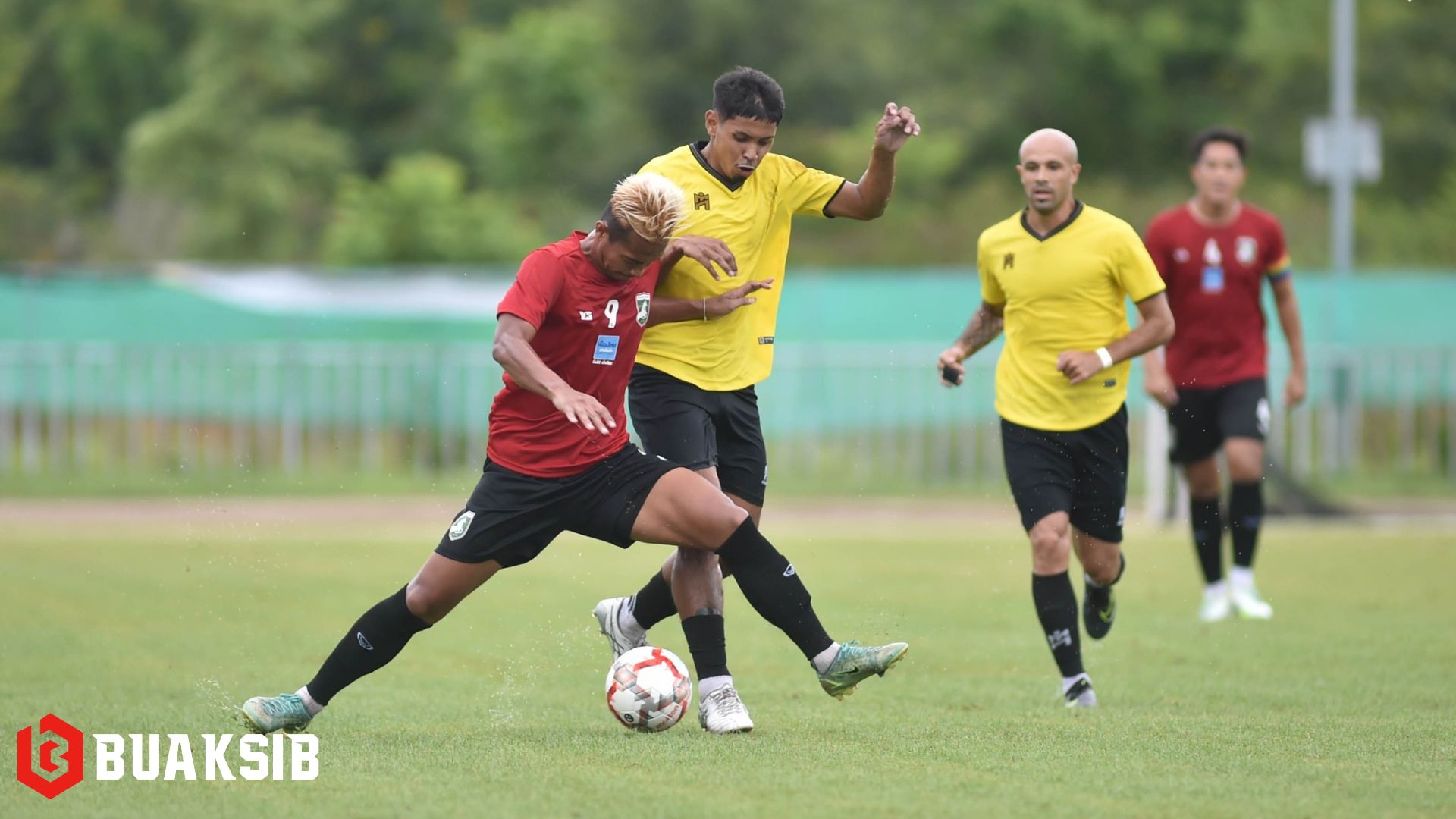 จอ โคโค ซัดพา "แพร่ ยูไนเต็ด" อุ่นเฉือน พิษณุโลก 2-1