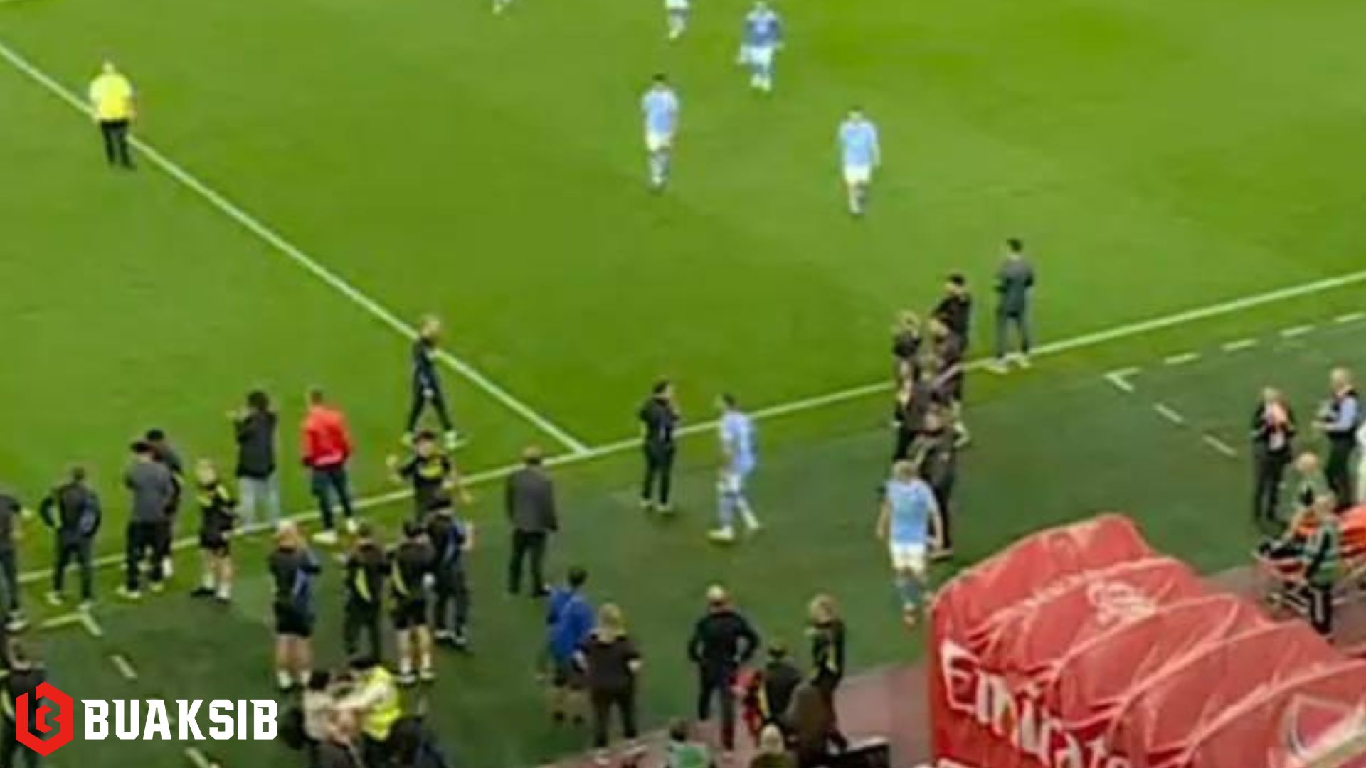 เดือด! "เออร์ลิ่ง เบราท์ ฮาลันด์-วอล์คเกอร์" โต้คารม สตาฟฟ์ปืน - Buaksib